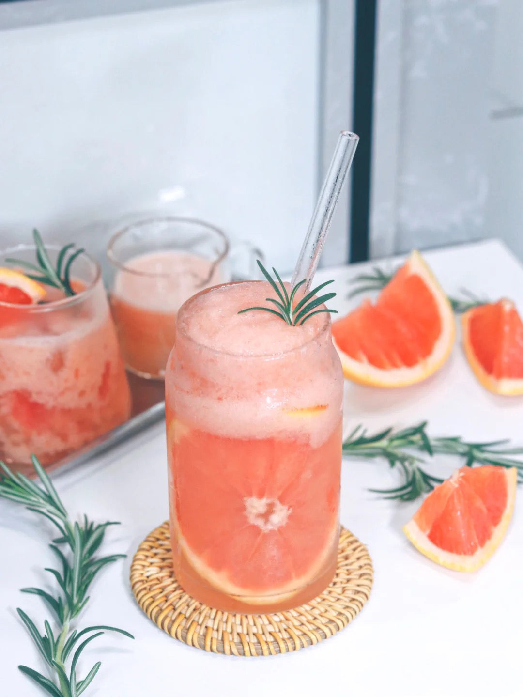 Grapefruit Sacs Iced Green Tea — Sunwide Bubble Tea